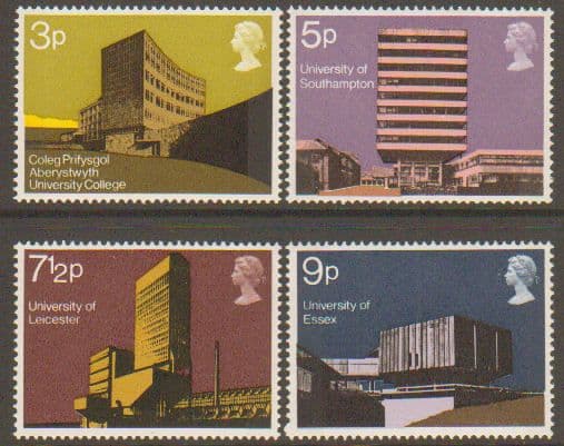 SG890-893 1971 Universities Stamp Set