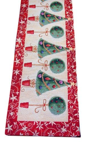 Tinsel Tree Table Runner