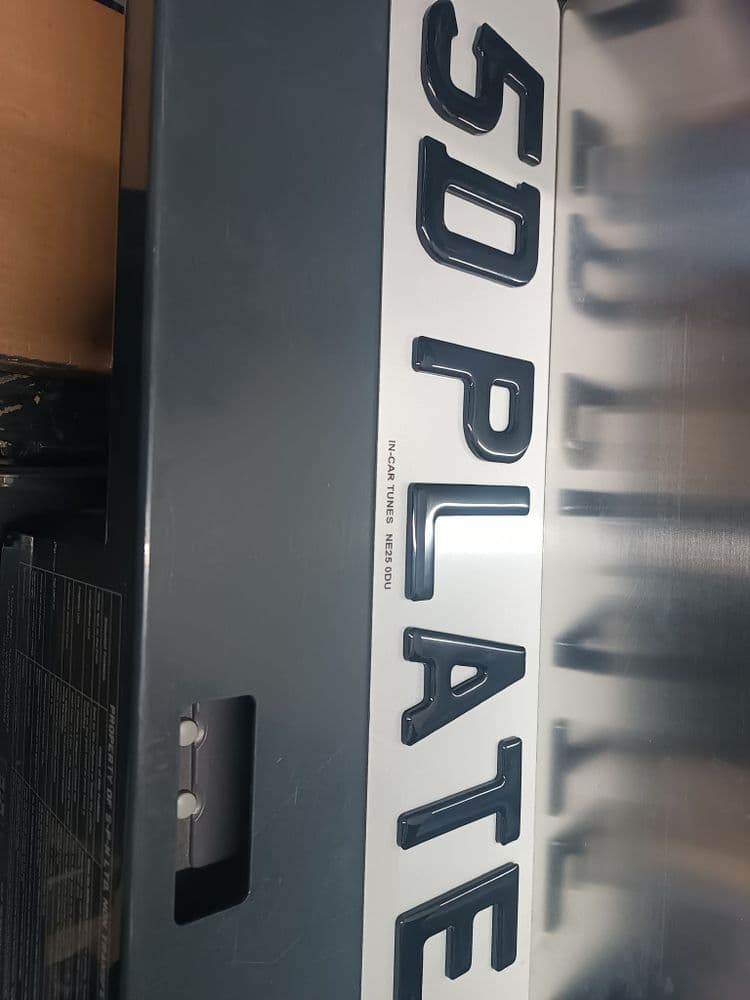 5D number plates Pair