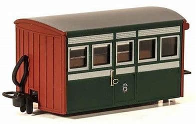 GR557B Bug Box Coach - Colonel Stephens Livery - No 4