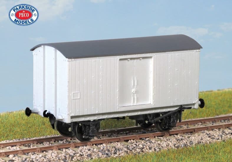 PC57 LNER/BR 10ton Fish Van