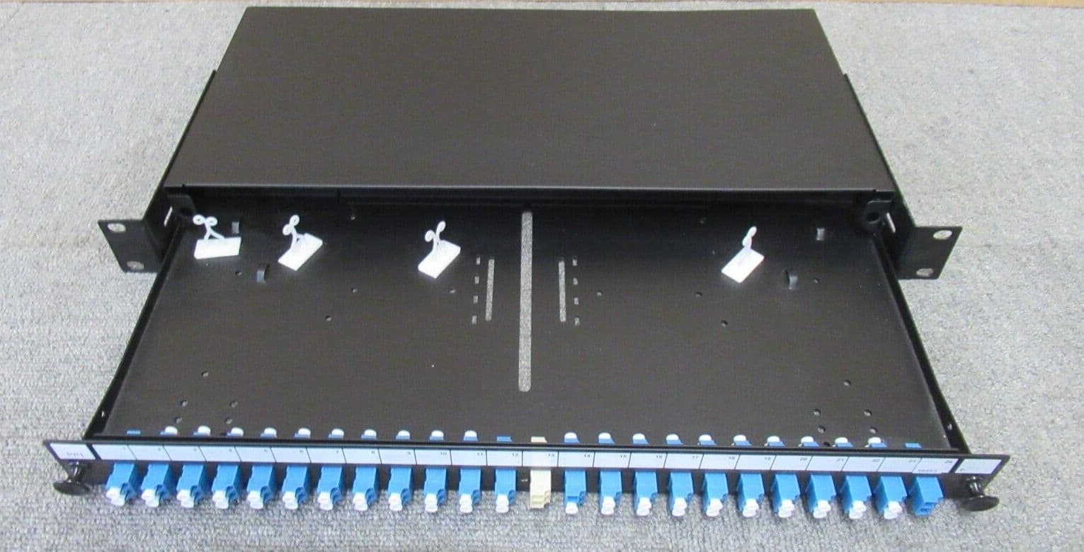 1U 19" 24 Loaded LC Duplex Multimode Adapter Rackmount Fibre Patch ...