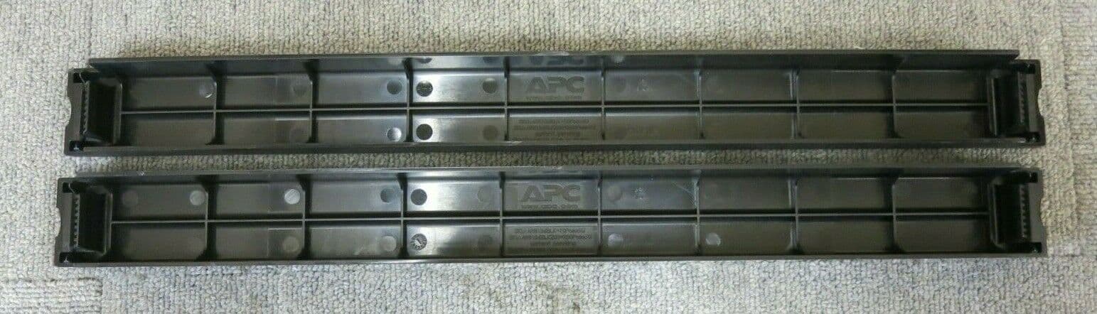 2 x APC 874-0018 1U Black Plastic Rack Filler Cabinet Blanking Plate Panel