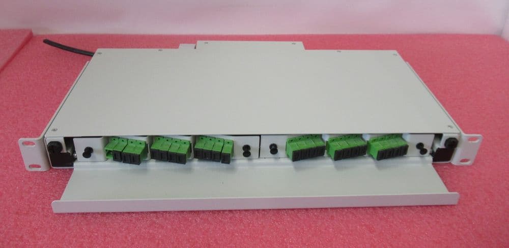 24 Port 19" 1U White Rack Mount Fiber Optic Patch Panel SC Multimode ...