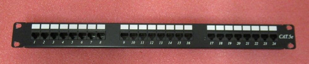 24 Port Cat5e RJ45 Ethernet 19" Rackmount 1U Rear Punch Patch Panel Black