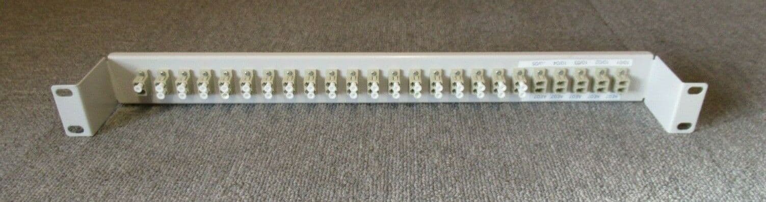 24 Port LC Standard Style 1U 19" Fibre Single Mode Adapter Patch Panel ...