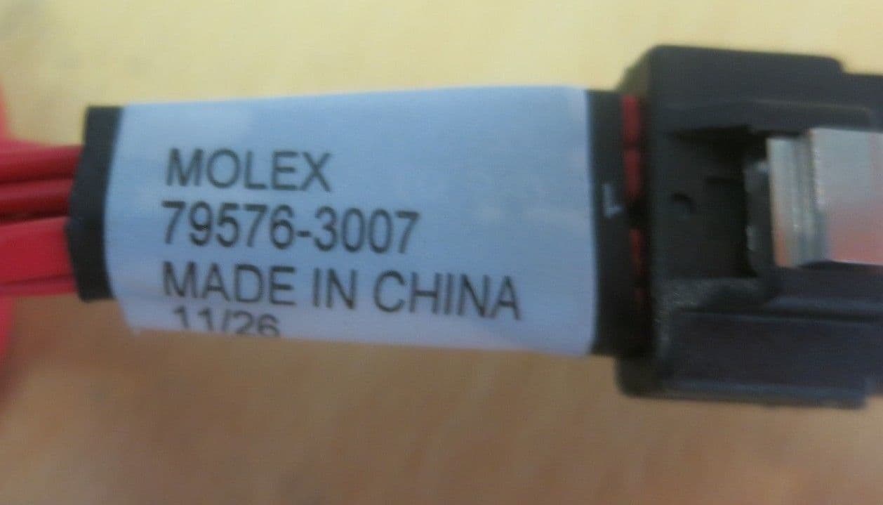 2x 1m Molex 79576-3007 Mini SAS SFF-8087 4 SATA iPass to Backplane ...