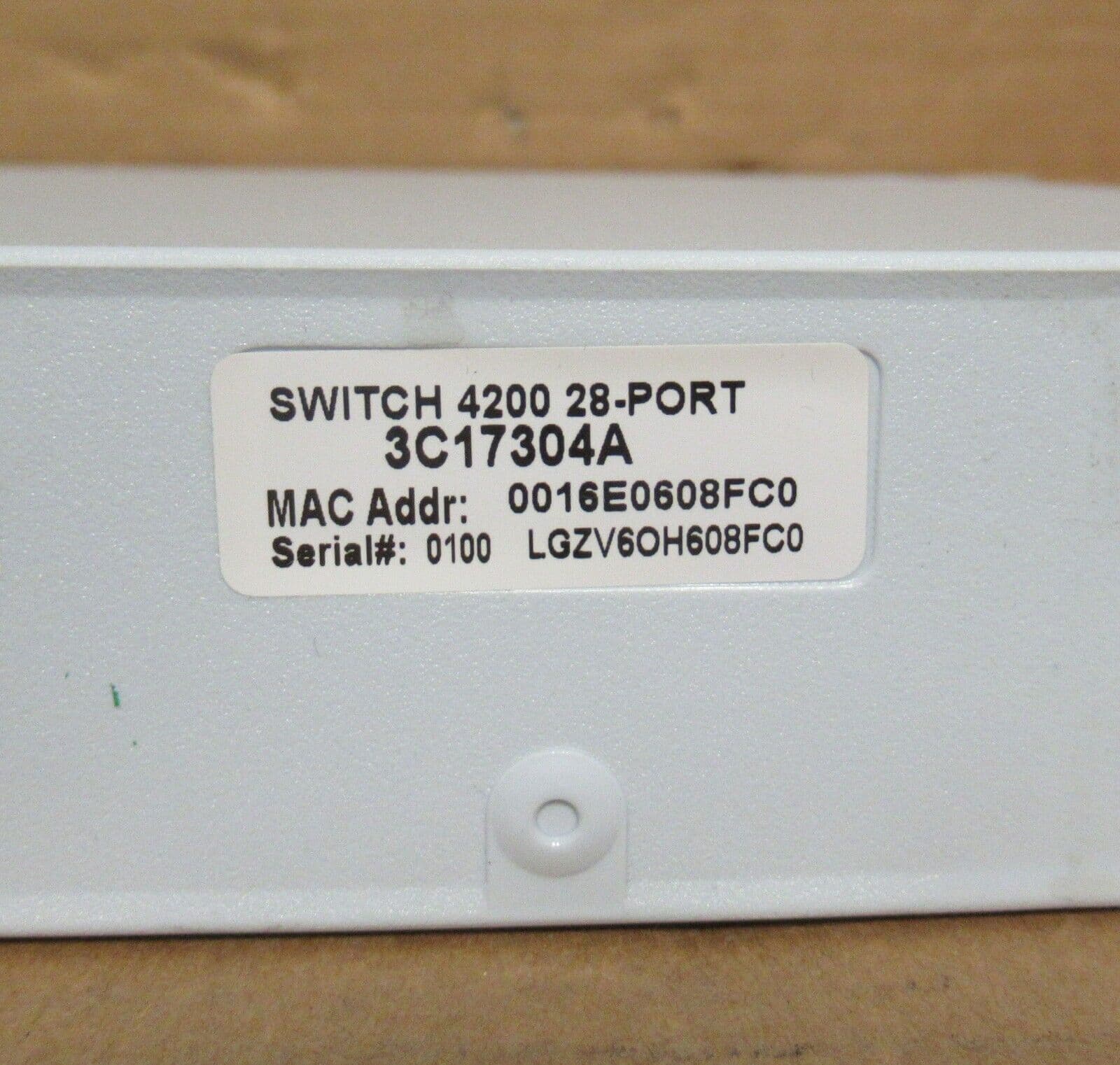 3COM SuperStack 3 4200 28-Port Network Switch 26x 10/100 2x SFP Ports ...