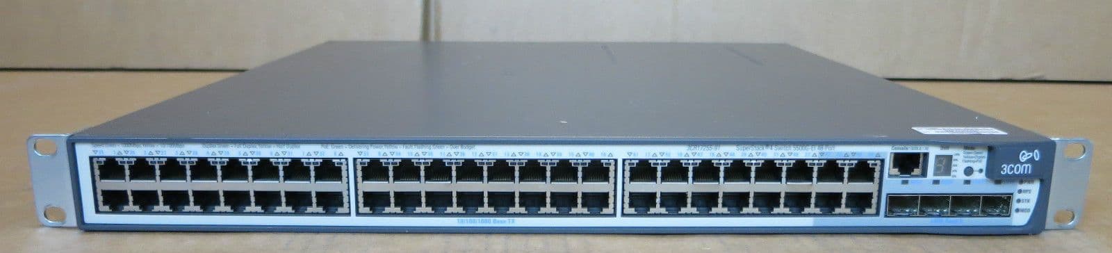 3Com Superstack 4 48-Port 5500G-EI Gigabit Switch 3CR17251-91 PoE NO PSU