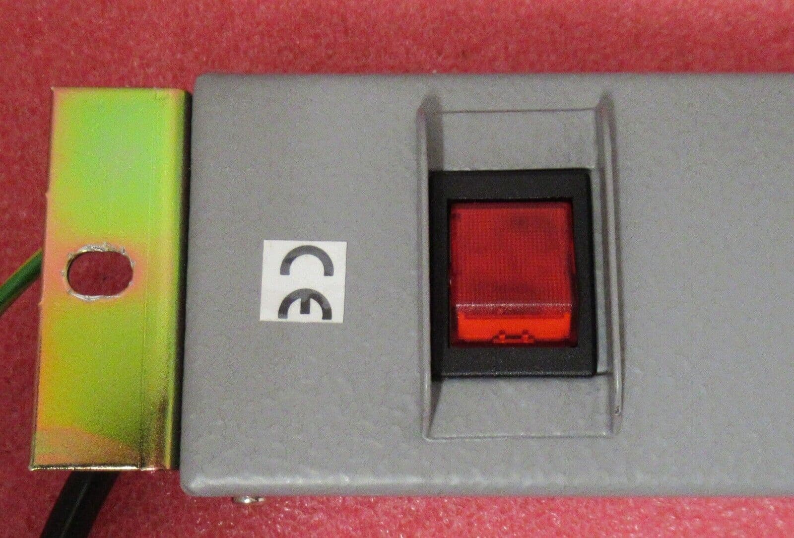 4 Way UK Sockets Horizontal Rackmount PDU With 16A Commando Plug 4 5m