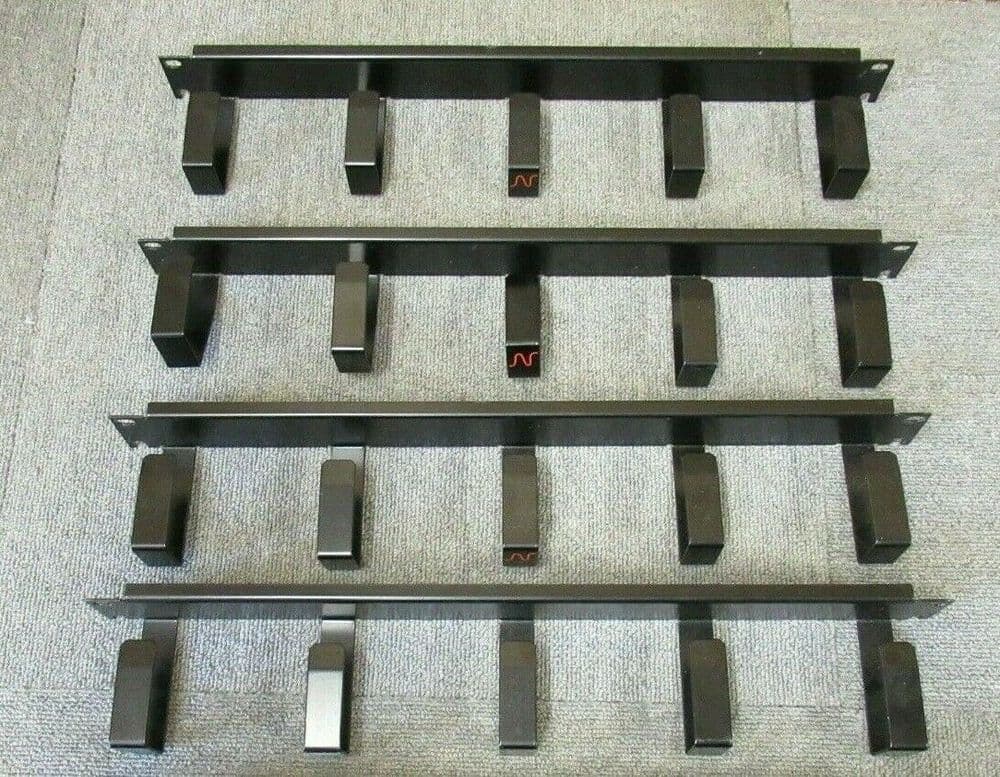4 x Data Rack Cabinet Cable Tidy Bar 19" 1U Vertical Black 5 Ring / Hoops