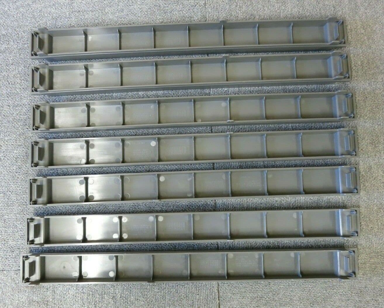 7 x HP 383348-001 19" 1U Grey Plastic Rack Server Cabinet Blanking ...