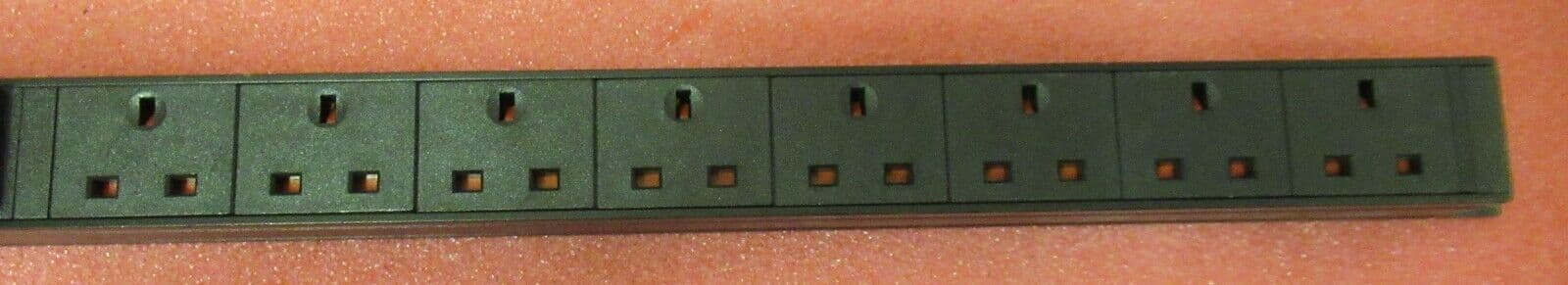 8 UK Output On/Off Switch Horizontal Powerstrip PDU 1 5M 1U 16A ...