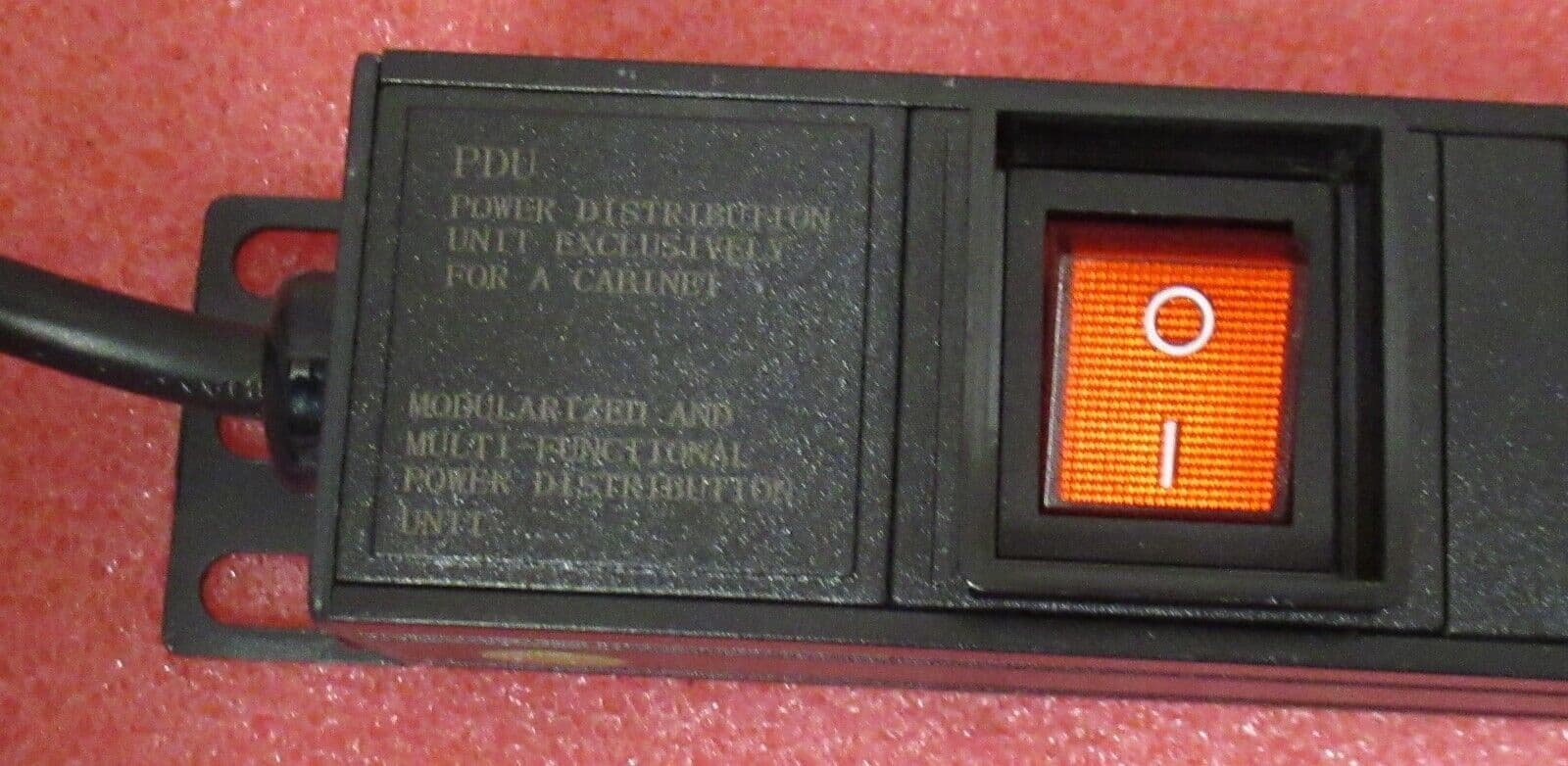 8 UK Output On/Off Switch Horizontal Powerstrip PDU 1 5M 1U 16A Commando Plug