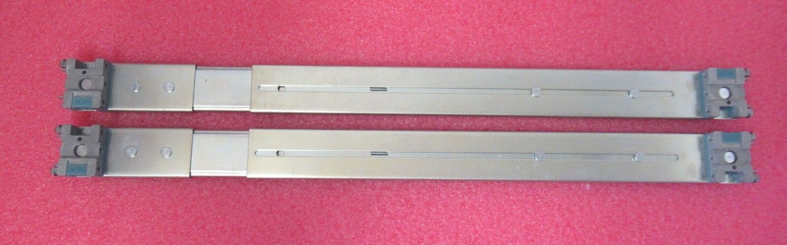 Accuride 01152 Sliding Rack Mount Server Rails Left & Right 1U 585mm To ...