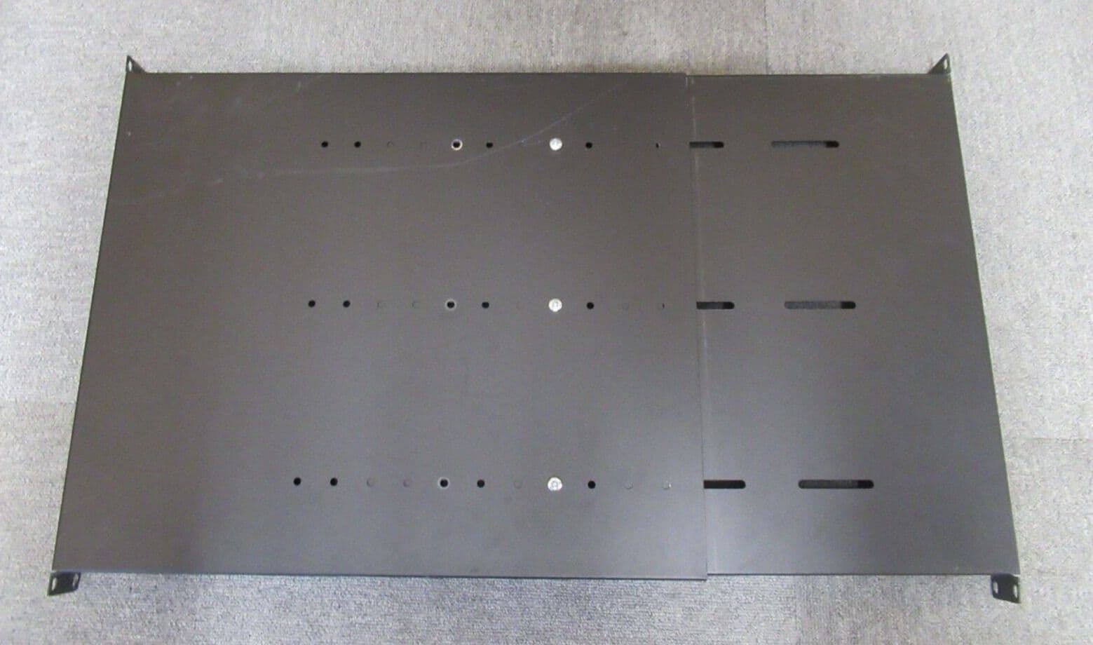 Adjustable Four-Post Black Data Rack Shelf 1U 19& x22; 500mm To 900mm Depth