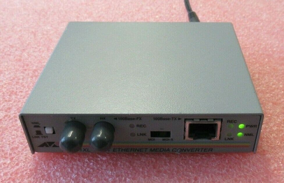 Allied Telesyn AT-MC101XL 100base Tx To 100base Fx Fast Ethernet Media Converter
