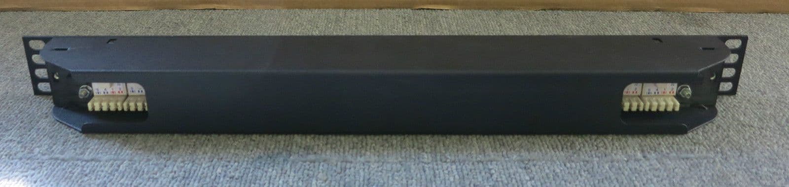 Alpha-Patch 16 Port Cat52 Ethernet RJ45 Rack Mountable Patch Panel 19"