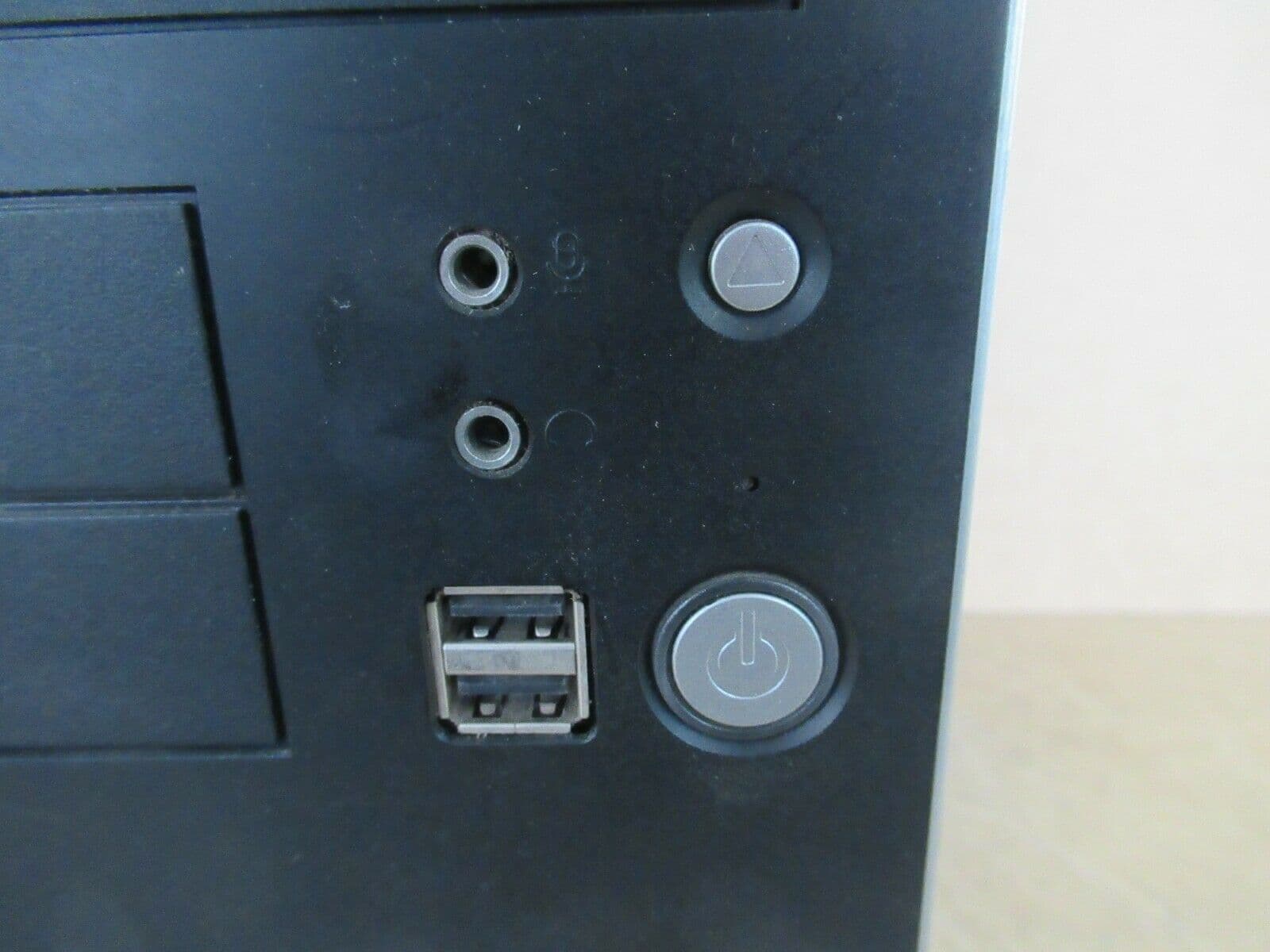 Antec PC Intel Core i3-2100 3 10Ghz 2GB 500GB HDD DVD-RW Mini Tower PC