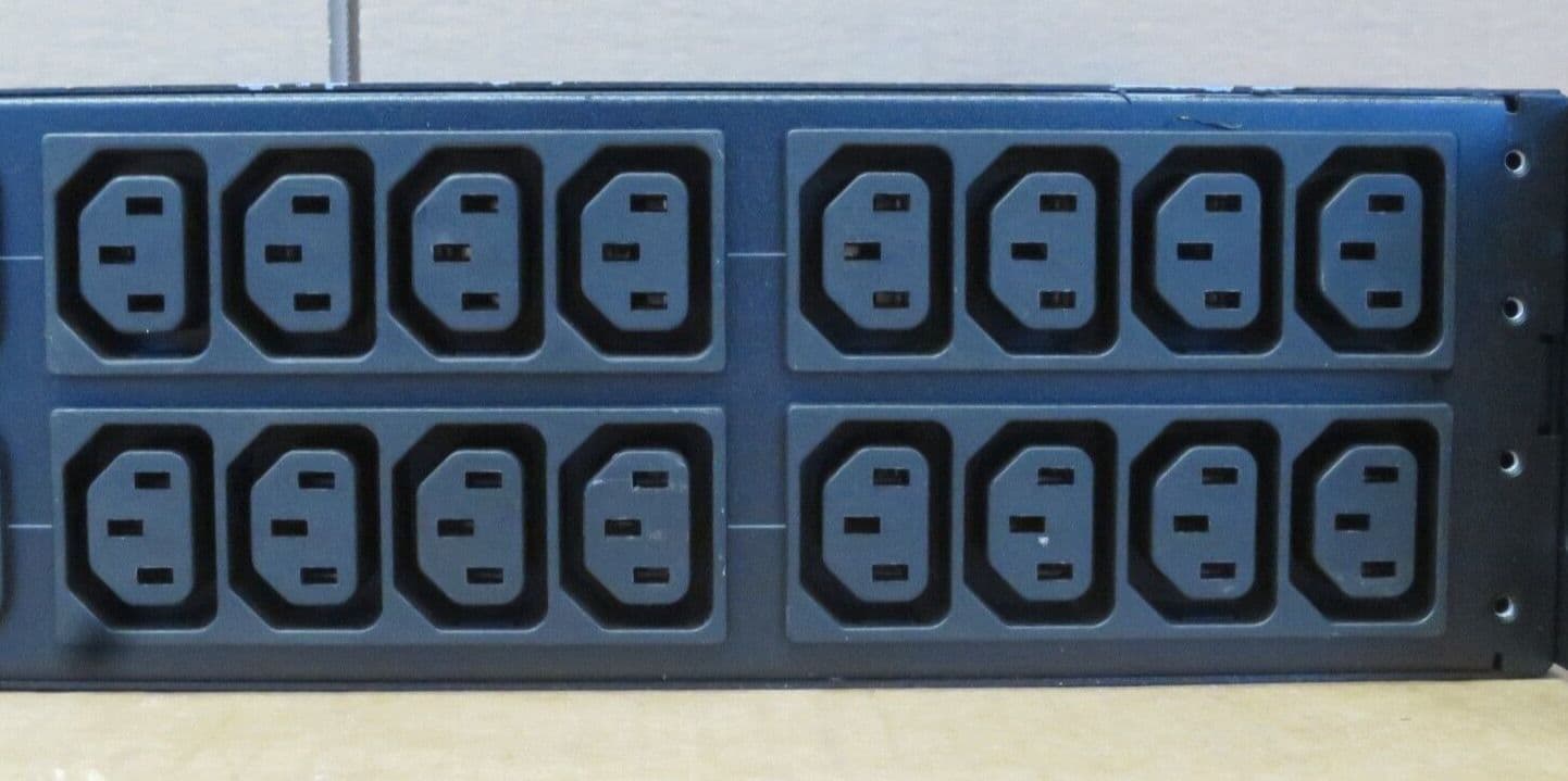 APC AP7732 2U ATS Automatic Transfer Switch Rack Mount PDU 208V 30A ...