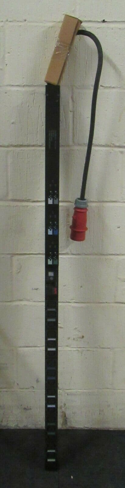 APC AP7856 Metered Rack PDU 32A 230V C13 C19 Power Distribution Unit ZeroU