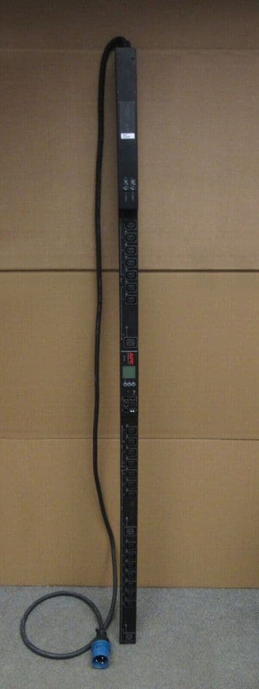 APC AP8653 21xC13 3xC19 ZeroU Switched Rack PDU Power Distribution Unit 230V 32A