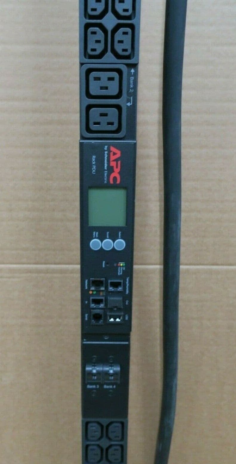 APC AP8886 Metered Rack PDU 32A 230V 30x C13 12x C19 Power Distribution Unit 0U