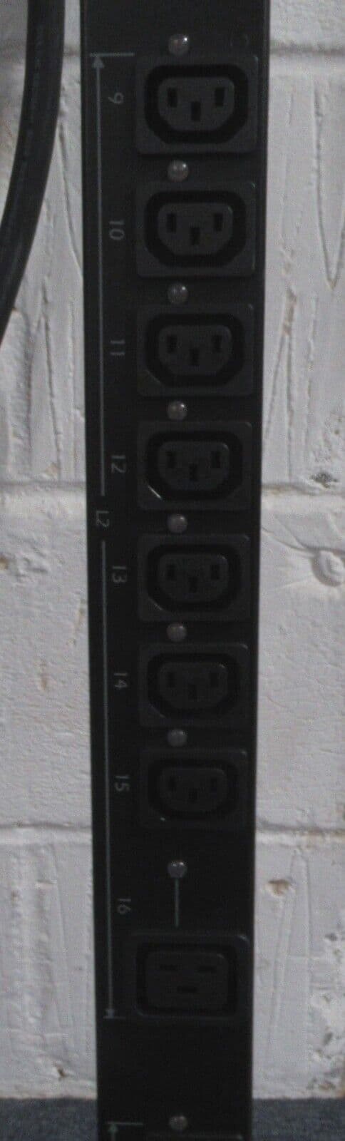 APC AP8981Q 21x C13 3x C19 Switched Rack PDU Power Distribution Unit ...