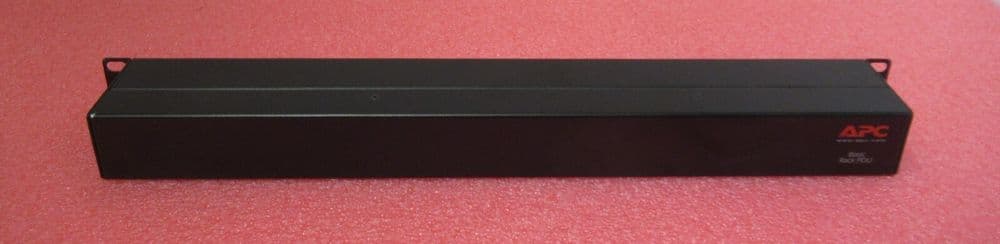 APC AP9565 IEC C13 12 Gang Power Distribution Unit 2 5m Cable 16A 100 - 240V