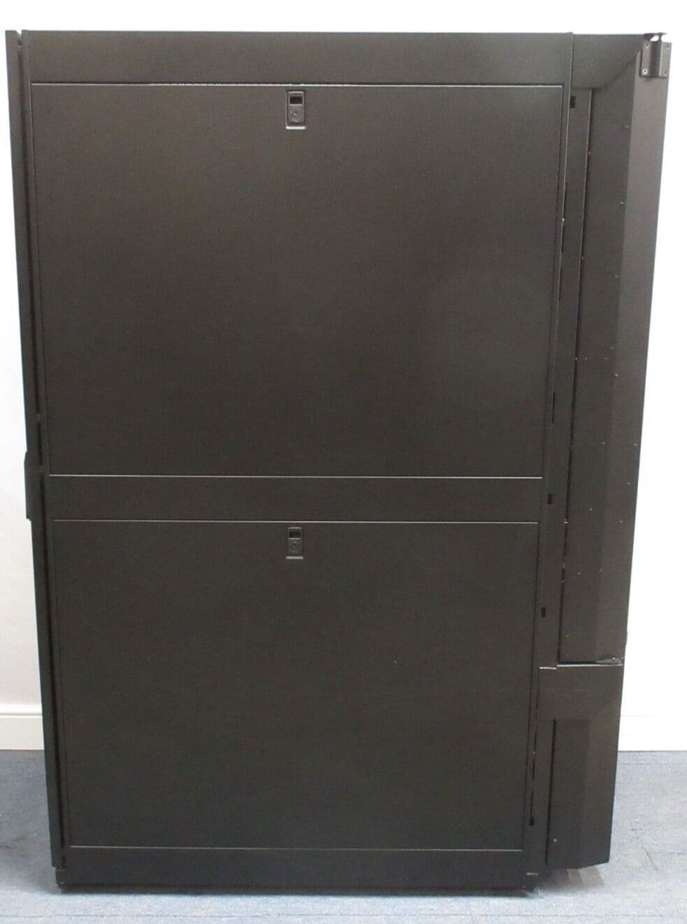 APC AR3100 NetShelter SX 42U ACF115 Air Removal Unit Fan Chiller Rack ...