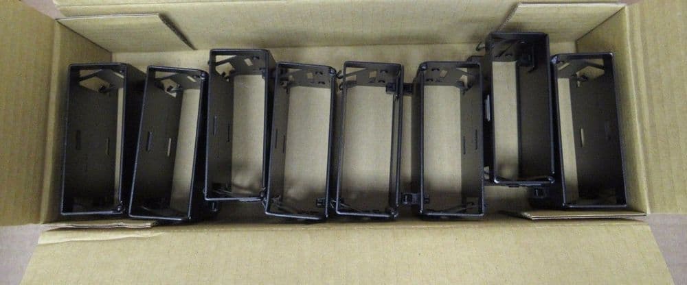 APC AR7702 Cable Management Brackets For Rack Power Distribution Unit ...