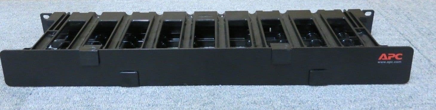 APC AR8602 Horizontal Cable Manager 1U Single Side with Cover / Strews