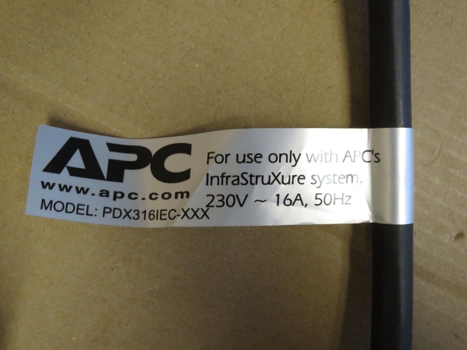 APC PDX316IEC-840 Modular Power Distribution Extender Cable 3 Wire 16A ...
