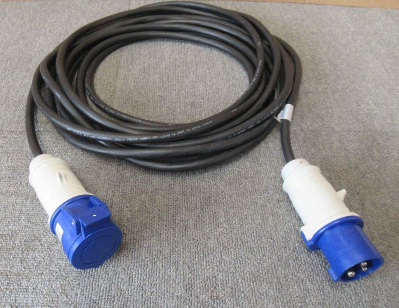 APC PDX316IEC-960 Modular Power Distribution Extender Cable 3 Wire 16A ...