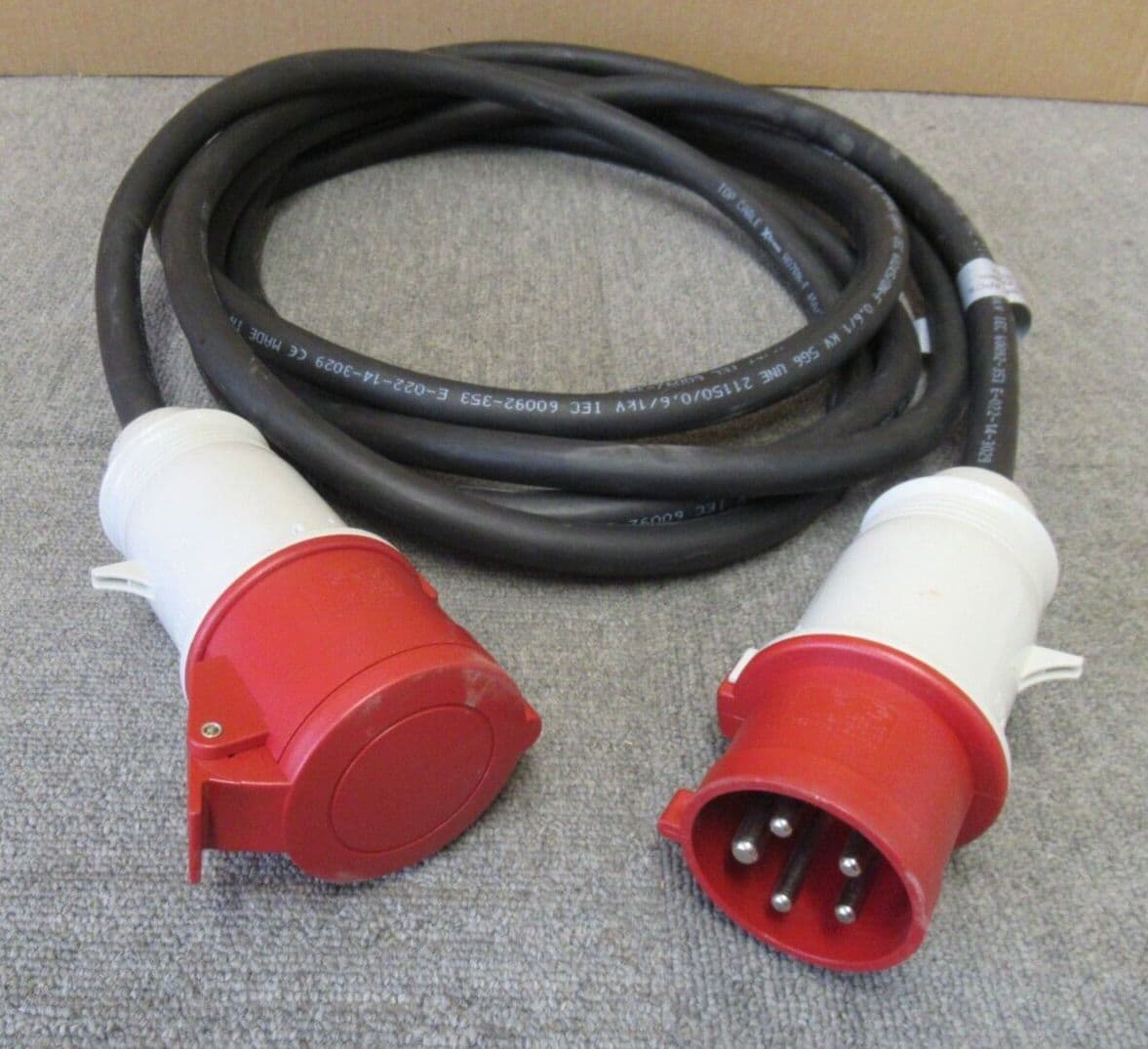 APC PDX532IEC-600 Modular Power Distribution Extender Cable 5 Wire 32A ...