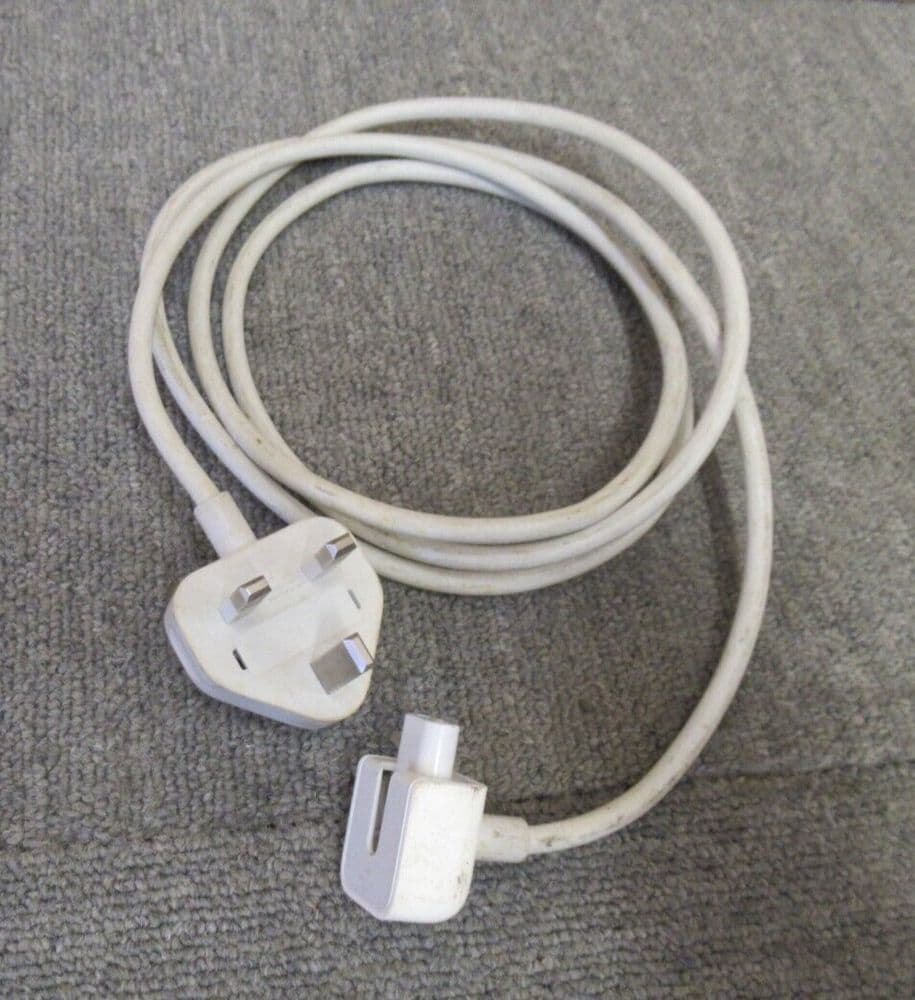Apple 05 B622-0168 Macbook Pro 1 8M UK AC Power Adapter Plug Cable White