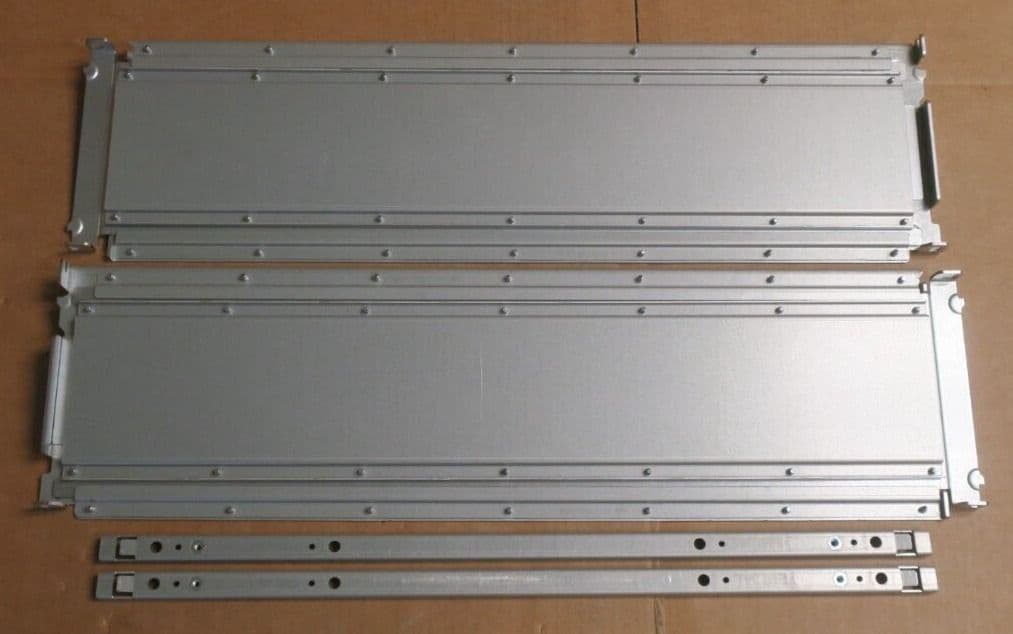 Arista Four-Post Rack Mount Shelf Front Brackets For DCS 7500 Series ...