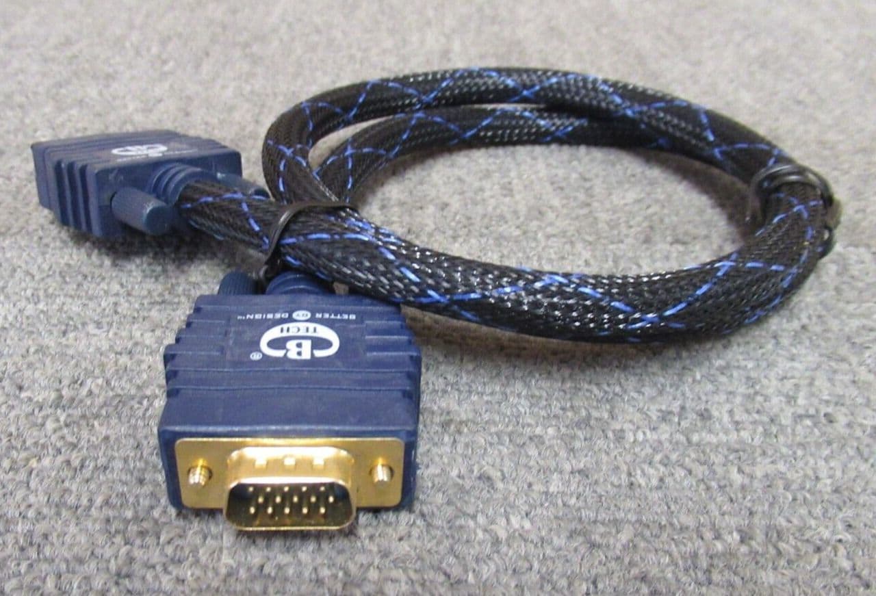 B-Tech BTXLR15-008 VGA 15-Pin Male To VGA 15-Pin Male Blue 0 8M Monitor ...