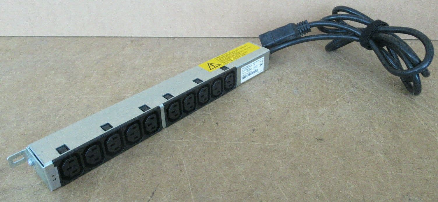 Bachmann 10 x C13 Outlet 240V 10A PDU Extension Bar 333 9935