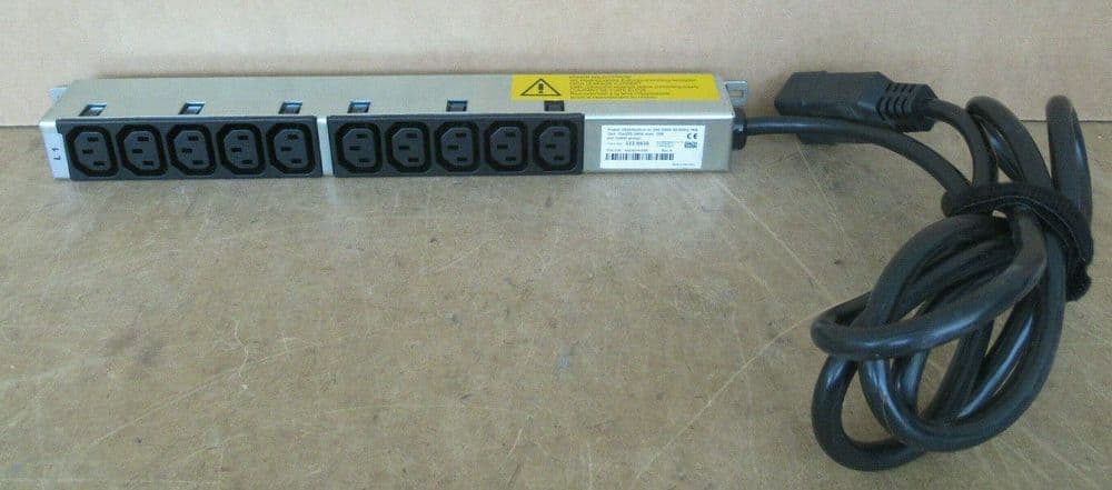 Bachmann 10 x C13 Outlet 240V 10A PDU Extension Bar 333 9935