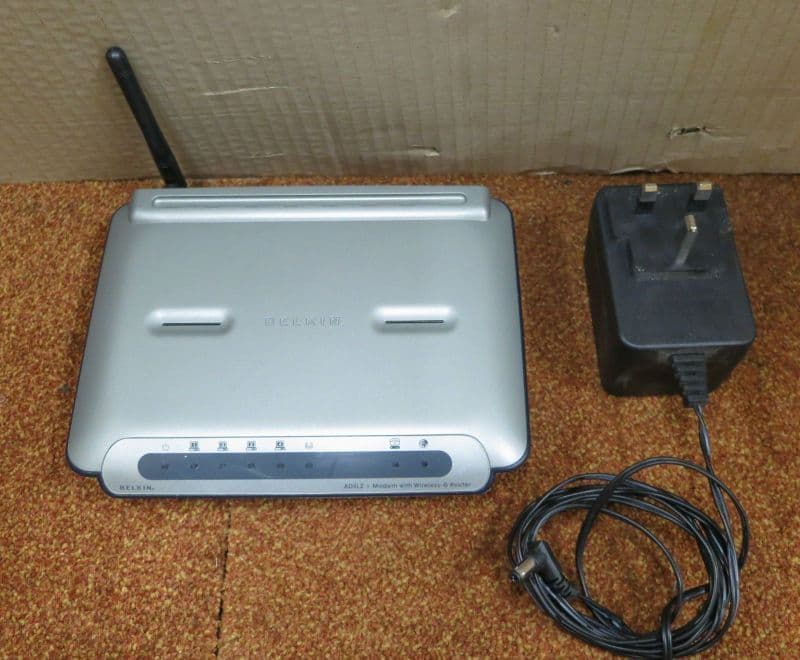 Belkin 4-Port ADSL 2 Modem With Wireless-G Router F5D7632-4