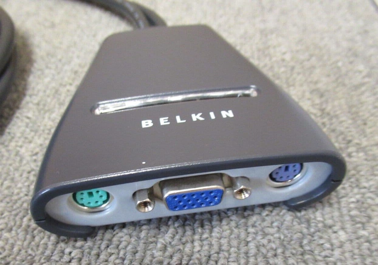 Belkin F1DK102P 2-Port KVM Switch with Built-In Cabling For PS/2 VGA ...
