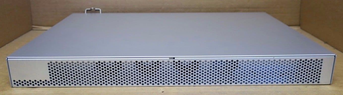 Brocade 300 NA-320-0008 300 24-Port 8Gb Fibre Channel SAN Switch 8 ...