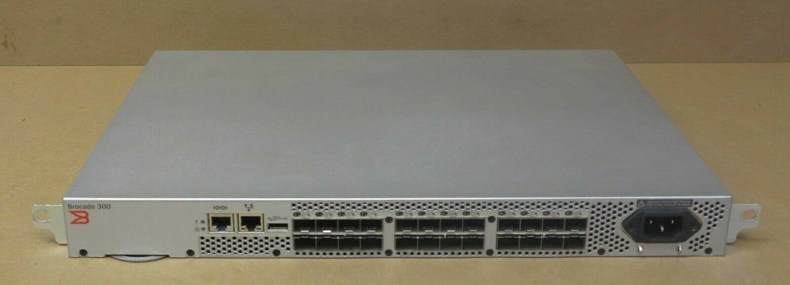 Brocade 300 SN-360-0008 360 24-Port 8Gb Fibre Channel SAN Switch 24 ...