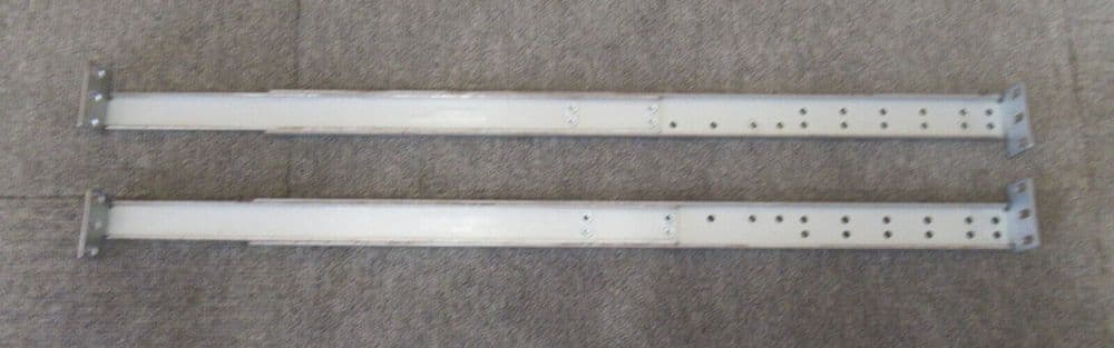 Brocade 42-0200620-01 42-0200622-01 Rack Mount Rails For 300 Switch SM ...