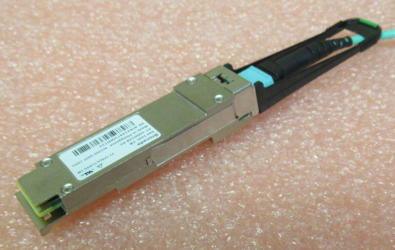Brocade 57-1000129-01 40Gbase-SR4 Ethernet QSFP 40GbE 40G-QSFP-SR4-INT ...