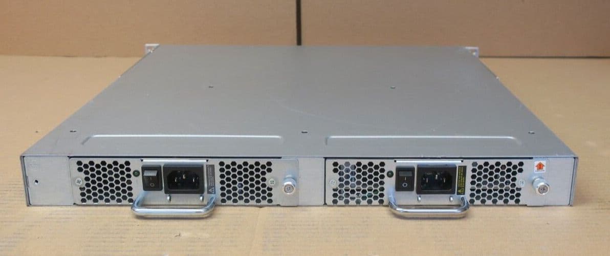 Brocade 6505 24-Port 16Gb FC SFP SAN Switch HD-6505-12-8G-0R 24-Port Active