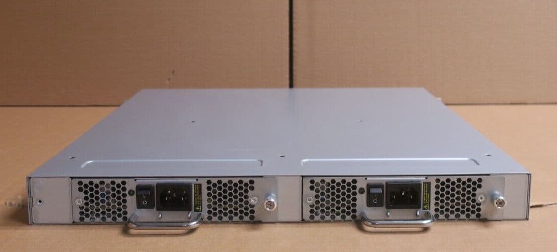 Brocade 6505 24x 16Gb SFP Port Active FC SAN Switch NA-6505-12-0R Licenses