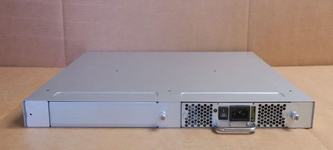 Brocade 6505 24x 16Gb SFP Port FC SAN Switch NA-6505-12-16G-MC-1R 12 ...