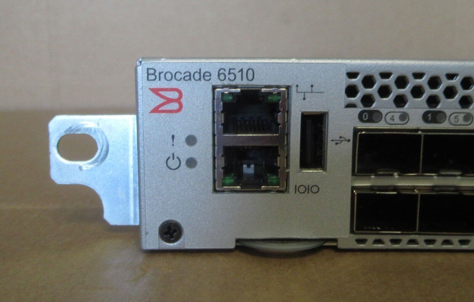 Brocade 6510 48-Port 16Gb FC SAN Switch 24-Port Active with ALL Licenses